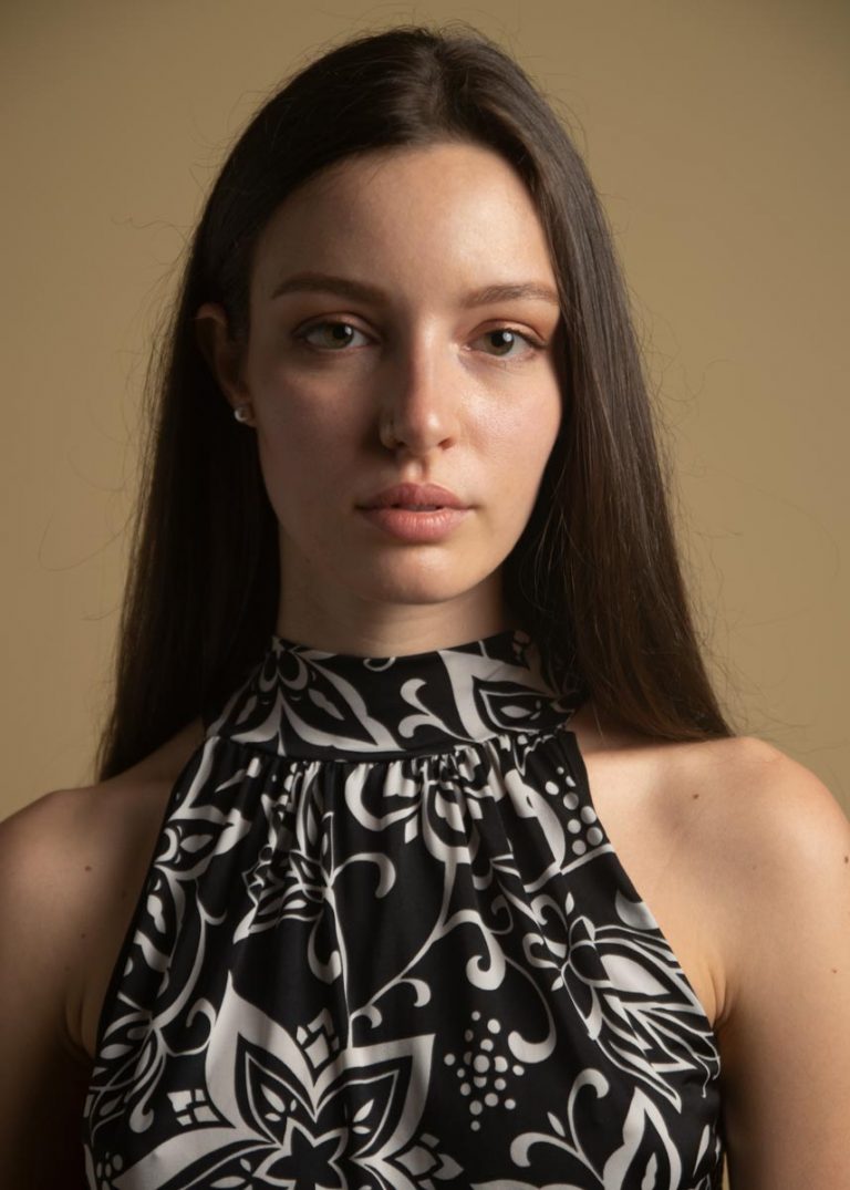 Arianna-Fotomodella-Creative-Models-Agenzia-Modelle-Londra - CREATIVE ...